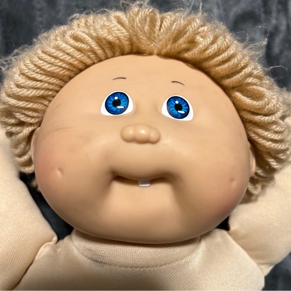 Cabbage Patch Kids | Toys | Vintage 982 Cabbage Patch Kids Loop Blonde ...